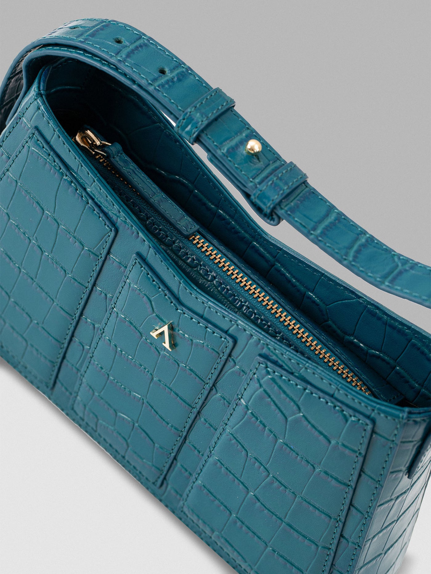 Milano - Riviera Blue by Akinna